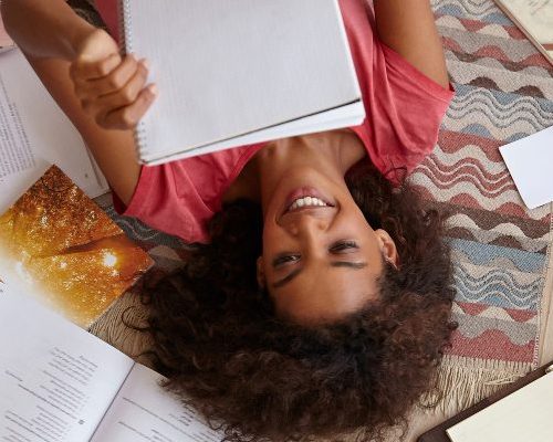 5 Simple Yet Effective Strategies To Study Your Textbooks Like a Whiz