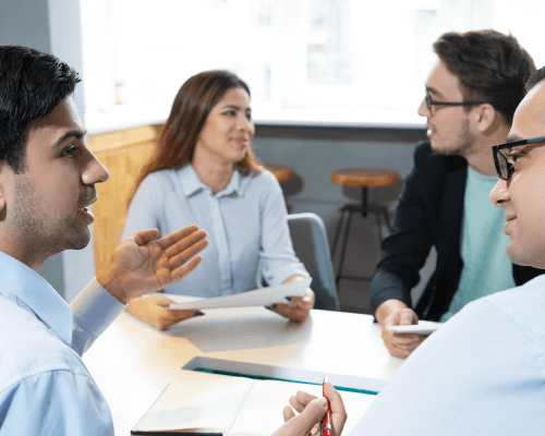 8 Beneficial Clubs and Societies To Check Out in College