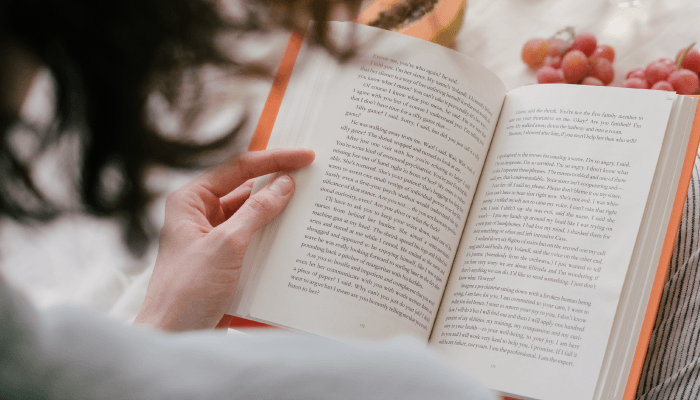 6 Tips To Become a Better Writer According to Taylor Swift